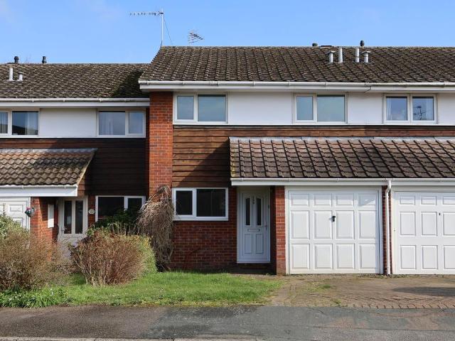Chesterfield Drive, Sevenoaks TN13, 4 bed terraced house to rent, £2,600 pcm | PrimeLocation