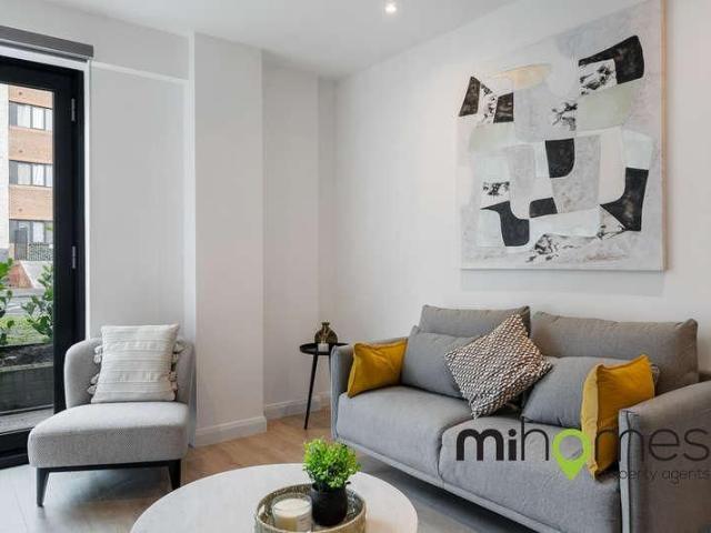 Chesterfield House, Slough, SL1