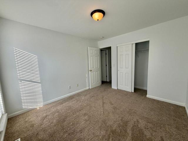 Chesterfield Parkview Condos 2 Bedroom Apartment for Rent at Cazado Dr, Chesterfield, MO 63017