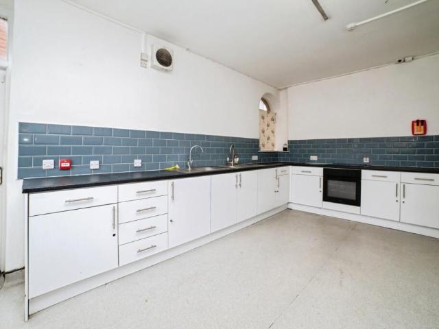 Chesterfield Road, Alfreton DE55, 1 bed property to rent, £700 pcm | PrimeLocation