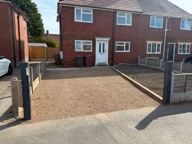 Chesterfield Road, Holmewood, Chesterfield S42, 3 bed property to rent, £1,250 pcm | PrimeLocation