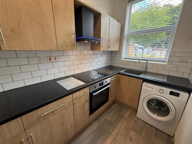 Chesterfield Road South, Mansfield NG19, 1 bed flat to rent, £675 pcm | PrimeLocation