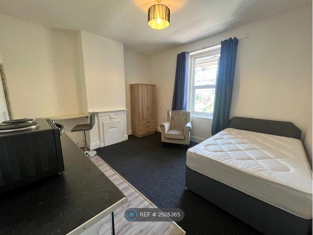 Chesterfield Road, St. Andrews, Bristol BS6, Room to rent, £725 pcm | PrimeLocation