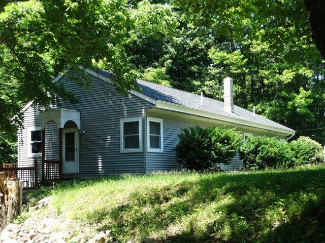 Chesterfield Rd, Hinsdale, Home For Sale