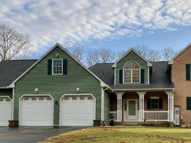 Chesterfield Rd, Montville, Home For Sale
