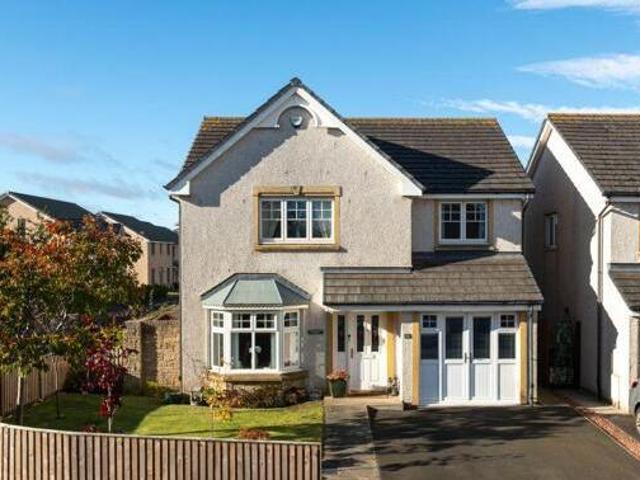 Chesterhall Avenue, Macmerry, 4 Bedroom Detached