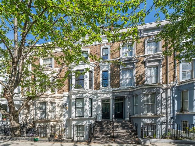 Chesterton Road W10, 2 bed flat to rent, £2,750 pcm | PrimeLocation