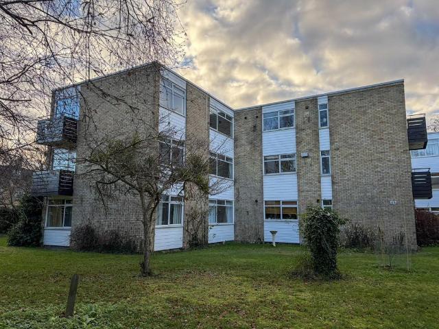 Chesterton Towers, Cambridge CB4 2 bed flat to rent £1,450 pcm £335 pw