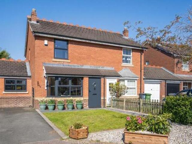 Chivington Close, Shirley, 2 Bedroom Semi detached
