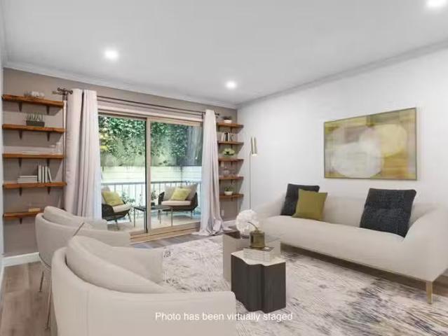 Chic Classy Condo near Piedmont Avenue