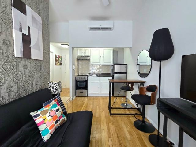 Chic Furnished Rental on Strivers Row