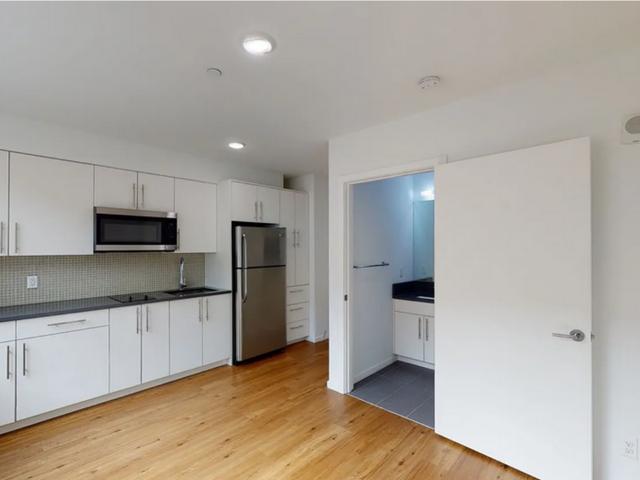 Chic Studios in Historic Ballard Neighborhood! Studio Apartment for Rent at 1436 Nw 62nd St, Seattle, WA 98107 West Woodland