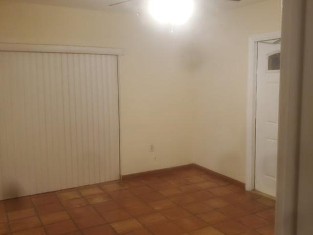 Chic 1 Bed Bath Condo in Miami's East Sunset Area