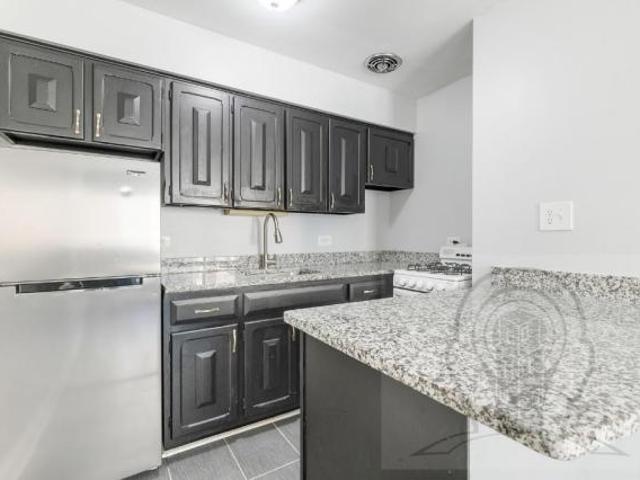 CHICAGO IL 60640 78117555