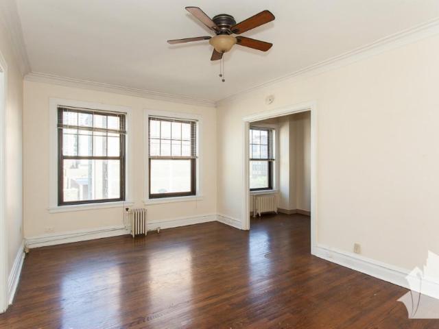 Chicago IL 60657 84252075