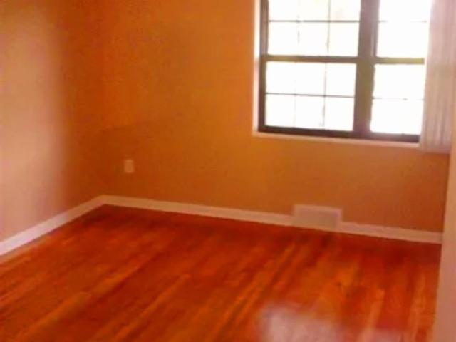 Chicago Townhomes 2 Bedroom Apartment for Rent at W Chicago St, Detroit, MI 48228 Mackenzie