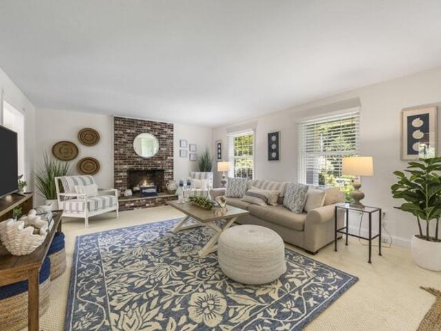 Chickadee Ln, Orleans, Home For Sale