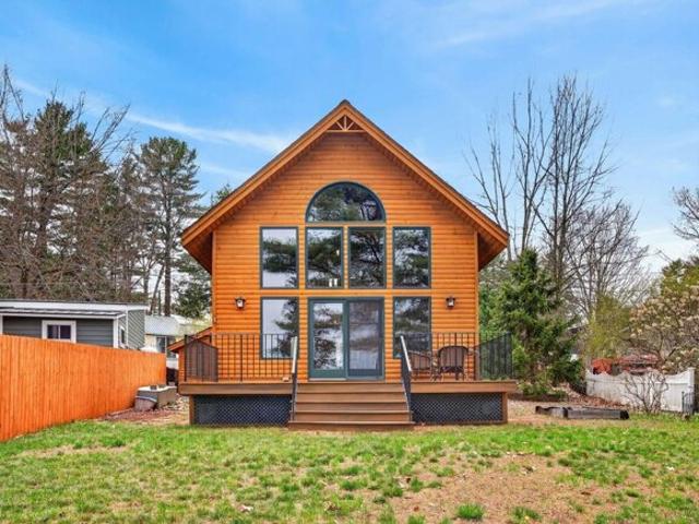 Chickadee Ln, Raymond, Home For Sale