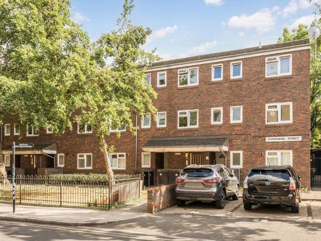 Chicksand Street, London E1 1 bed flat to rent £2,400 pcm £554 pw