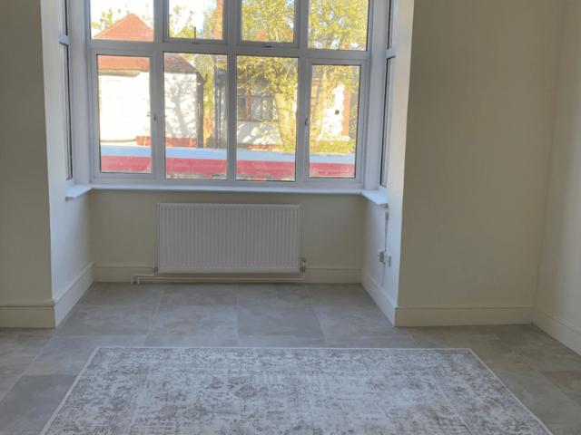 Chichele Road, London, NW2 2 bed apartment to rent £1,899 pcm £438 pw