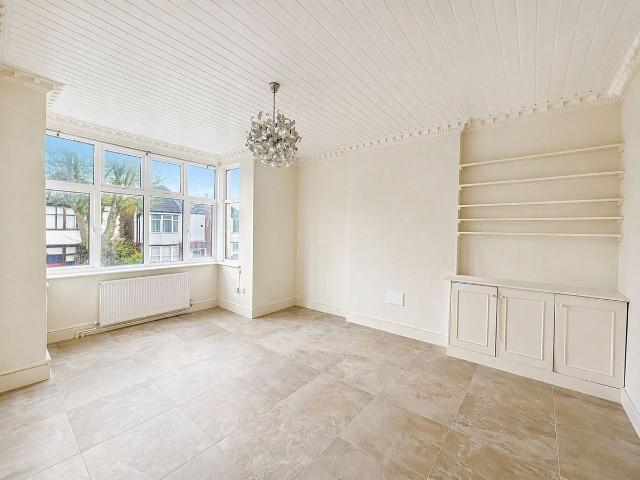 Chichele Road, London NW2, 2 bed flat to rent, £1,900 pcm | PrimeLocation