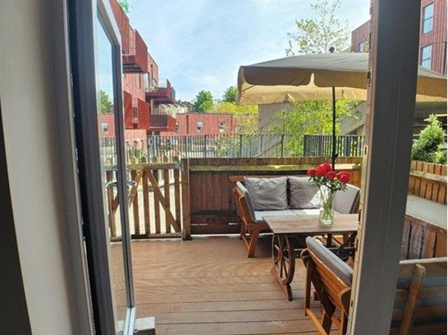 Chichely Heights, London SE18, 1 bed flat to rent, £1,900 pcm | PrimeLocation