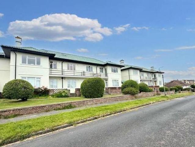 Chichester Close, Wicklands Avenue, 2 Bedroom Flat