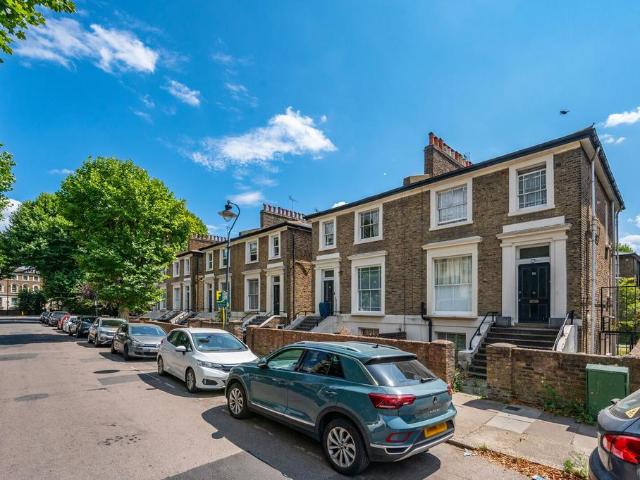 Chichester Road, Kilburn, London, NW6 1 bed flat to rent £2,817 pcm £650 pw