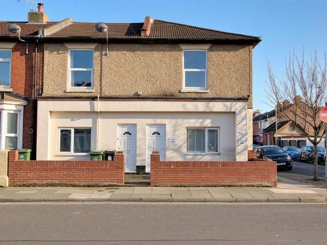 Chichester Road, North End, Oad PO2, 1 bed flat to rent, £925 pcm | PrimeLocation