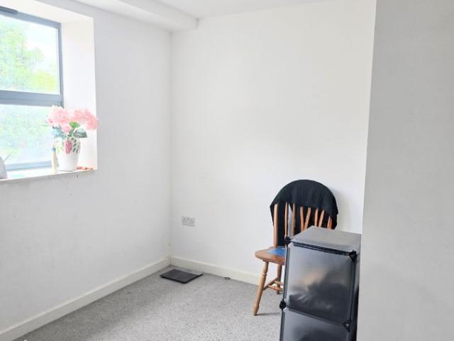 Chichester Road, Southend On Sea SS1, 2 bed flat to rent, £1,275 pcm | PrimeLocation