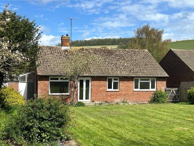 Chidden Close, East Meon, Petersfield, Hampshire GU32, 3 bed bungalow to rent, £2,000 pcm | PrimeLocation