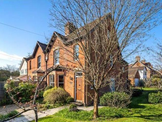 Chiddingfold, Coxcombe Lane, Godalming, 4 Bedroom Semi detached