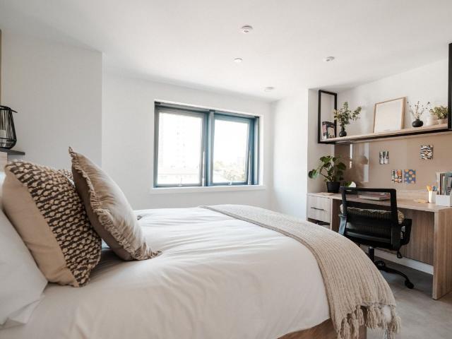 Childers Street, Surrey Quays SE8, Studio to rent, £1,389 pcm | PrimeLocation