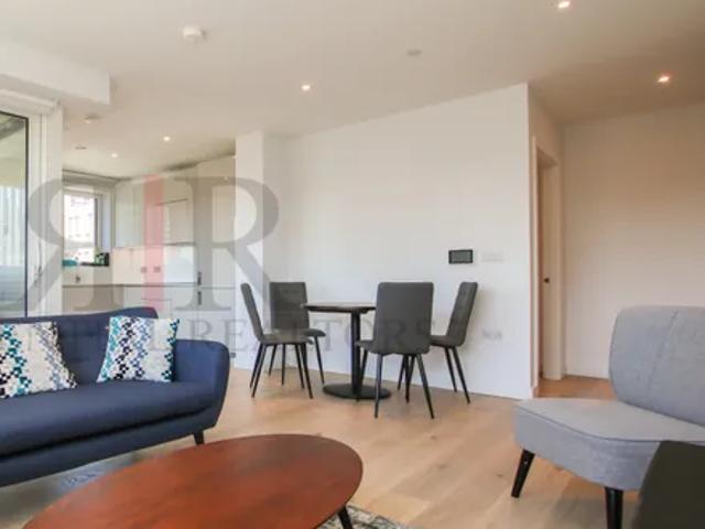 Chill Out pool, bar, Hampton Street, London, SE17 3AL, United Kingdom | 2 bed house for rent #154585869 | Rentberry