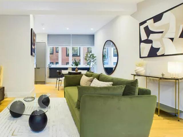 Chilli Shaker, 4 Denman Street, London, W1D 7HD, United Kingdom | 1 bed apartment for rent #160127873 | Rentberry