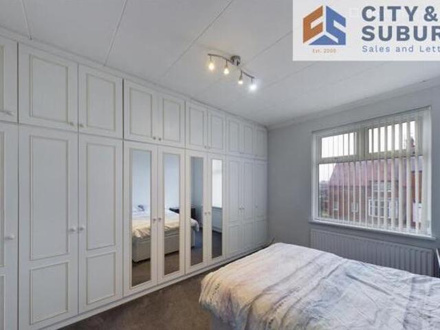Chillingham Road, Heaton, 2 Bedroom Flat