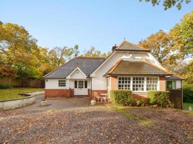 Chilworth, Bassett Green Road, Southampton, 4 Bedroom Detached