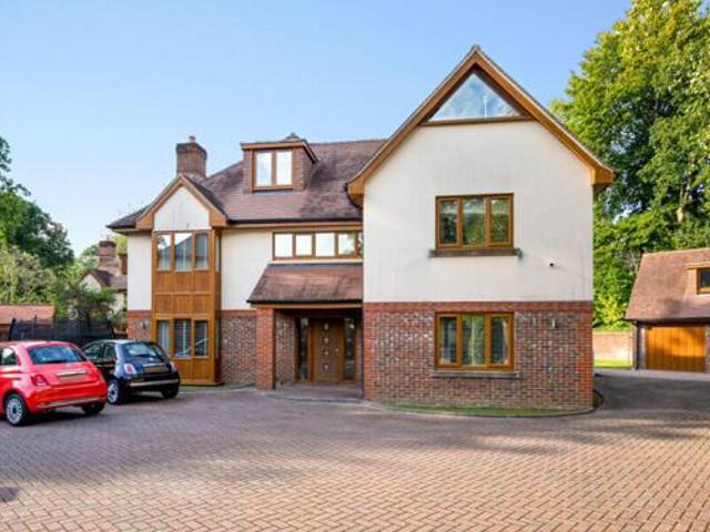 Chilworth, Pine Way, Southampton, 5 Bedroom Detached