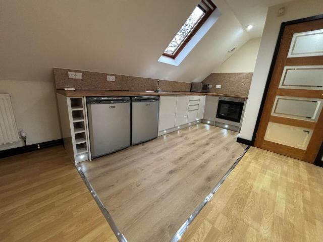 Chilworth Road, Chilworth, Southampton SO16, 1 bed flat to rent, £1,100 pcm | PrimeLocation