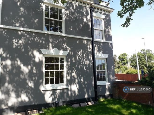 Chilwell Road, Beeston, NG9 2 bed flat to rent £1,275 pcm £294 pw