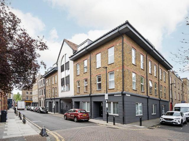 Chilton Street, Shoreditch, London, E2 1 bed flat to rent £4,250 pcm £981 pw