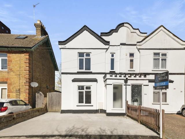 Chiltern View Road, Uxbridge UB8, 4 bed semi detached house to rent, £2,750 pcm | PrimeLocation