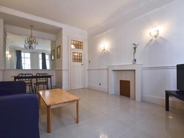 Chiltern Court, Baker Street, Regent's Park, London NW1