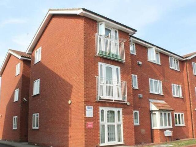 Chiltern Court, Buckingham Road, 1 Bedroom Flat