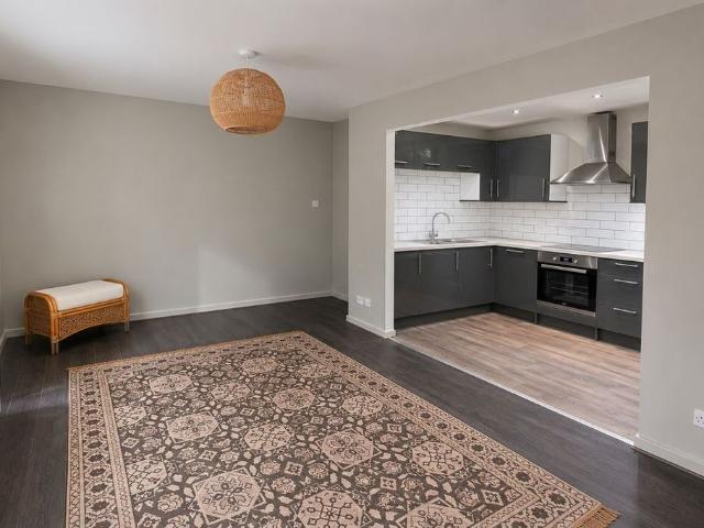 Chiltern Close, Downswood, Maidstone