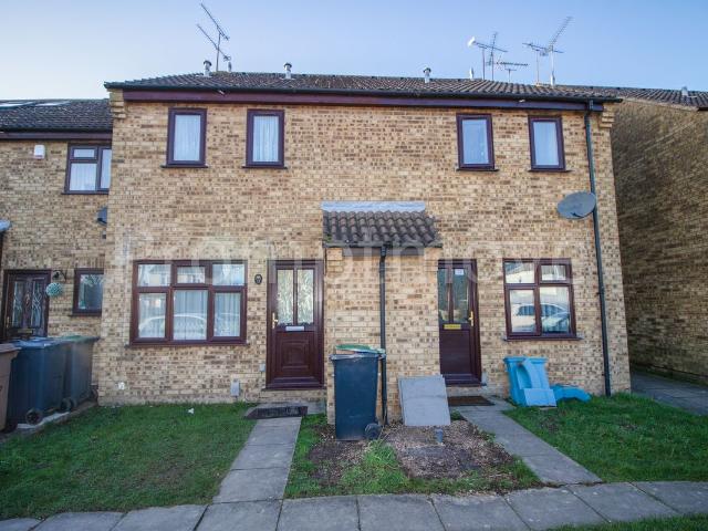 Chiltern Gardens, Waller Avenue, Luton LU4, 1 bed property to rent, £1,000 pcm | PrimeLocation