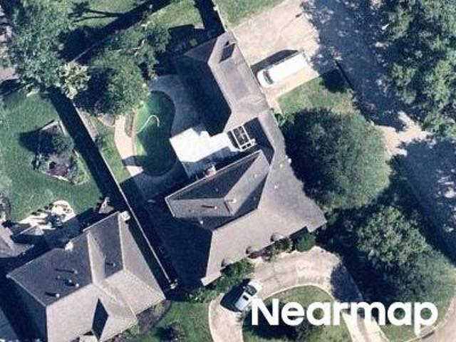 Chimney Brook Ln