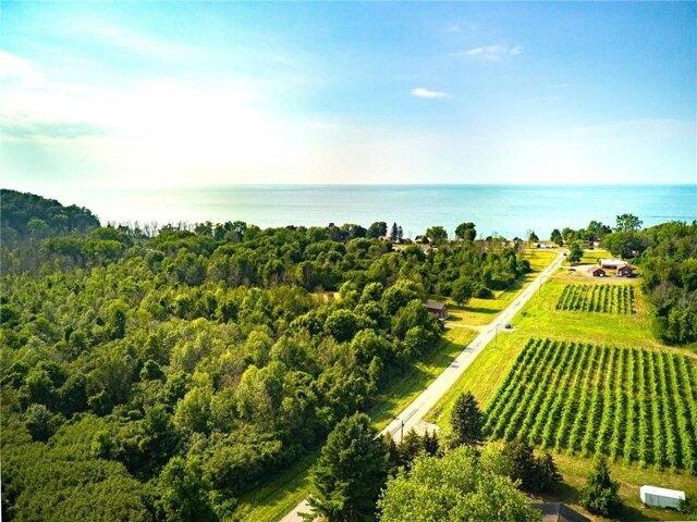 Chimney Heights Blvd Lot,wolcott, Farm House For