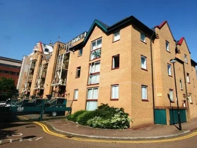 China Court, Asher Way, London, E1W 2JF, United Kingdom | 2 bed apartment for rent #167883617 | Rentberry