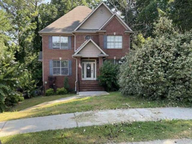 Chinaberry Ln